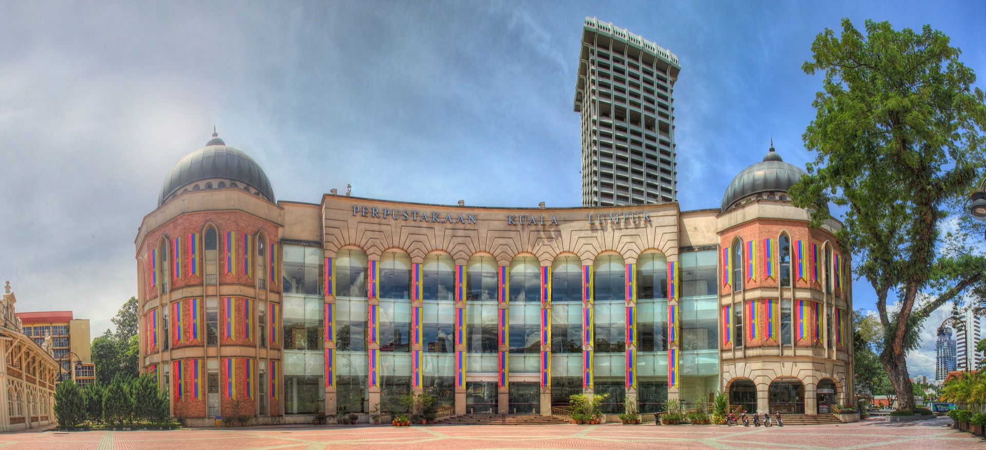クアラルンプール記念図書館の観光情報（歴史・料金・行き方・営業時間） - HowTravel